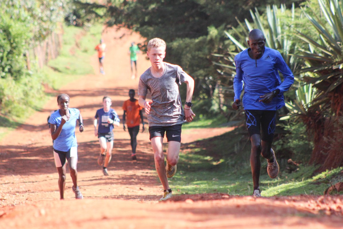 Hill Training for Distance Runners – Train Smarter Run Faster